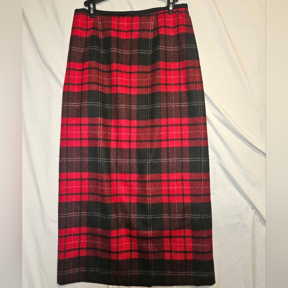 Talbots | Skirts | Vintage 0 Wool Talbots Skirt Red Black Tartan Plaid ...